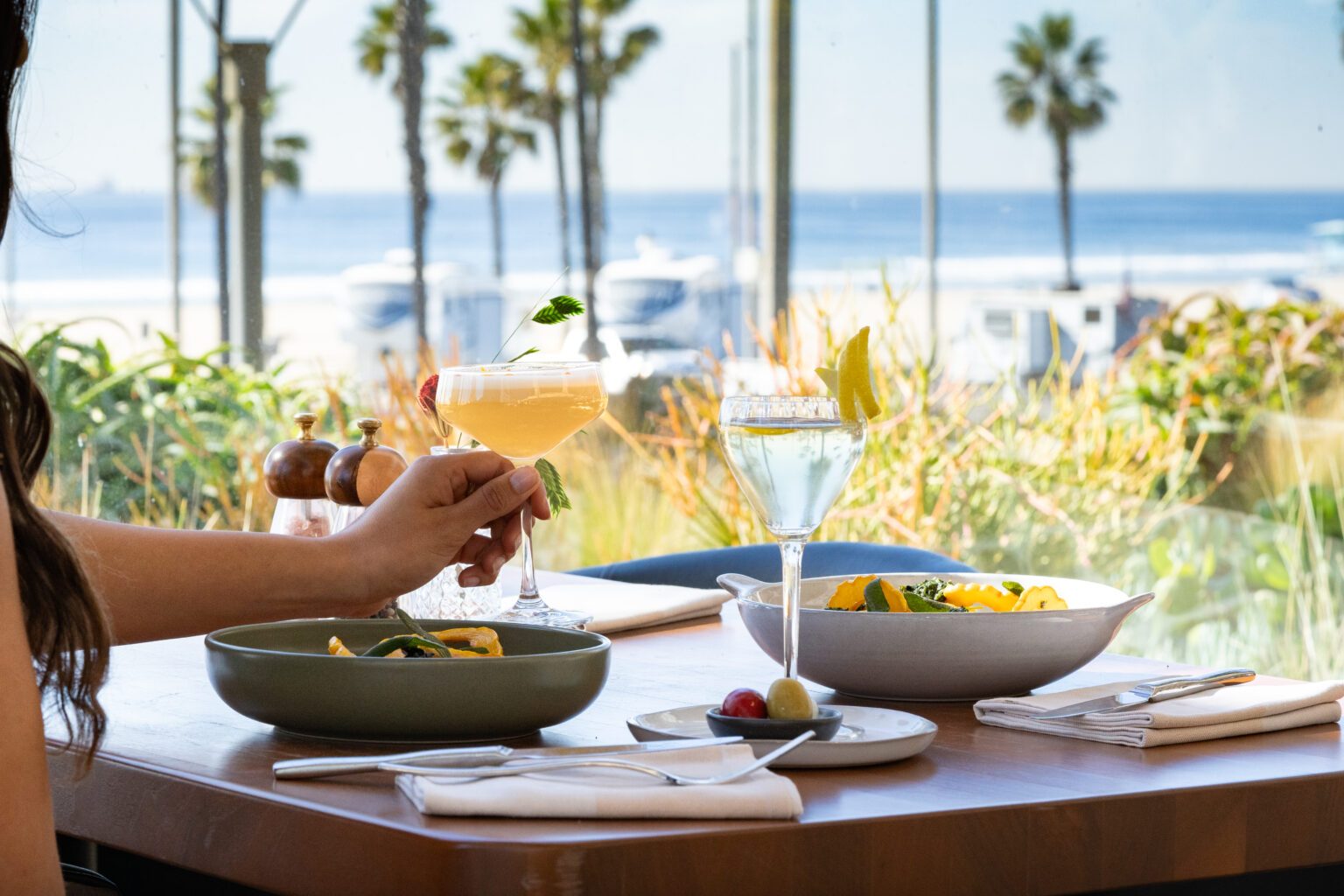 Oceanfront Restaurant Menu | Lōrea